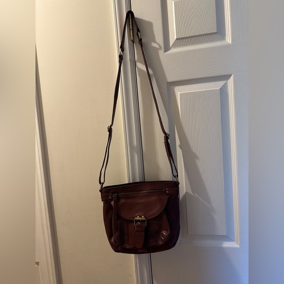 Born | Bags | Vintage Born Brown Leather Crossbody Measurements In ...